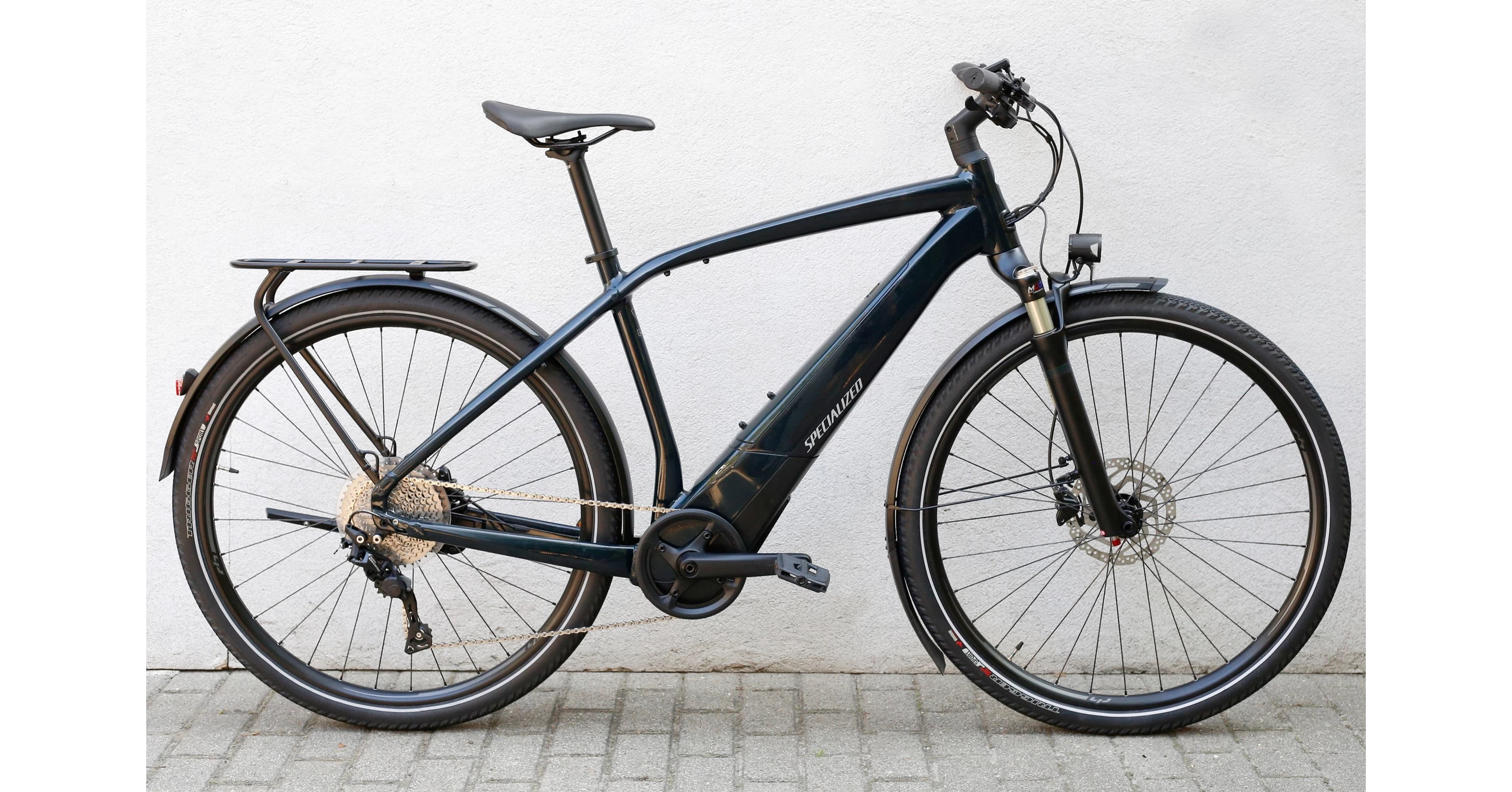 Specialized Turbo Vado 4.0 28 egy szezont használt alu városi eBike kerékpár - akosbike.hu